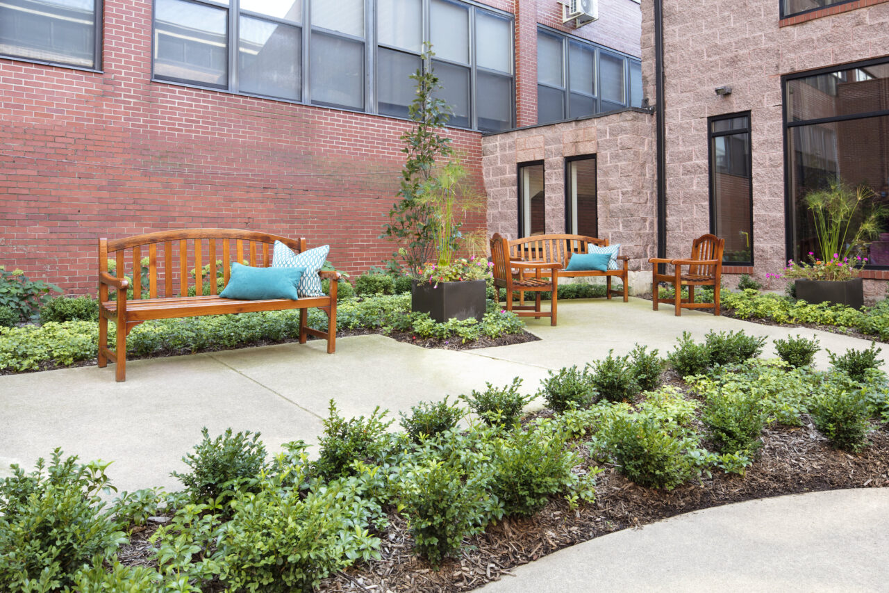 Suites & Accommodations | Warren Barr South Loop